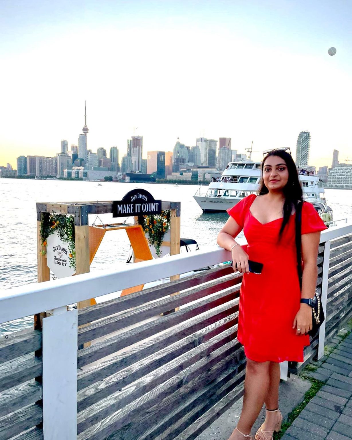 Join No 1 Fastest-Growing Real Estate Team | Team Arora